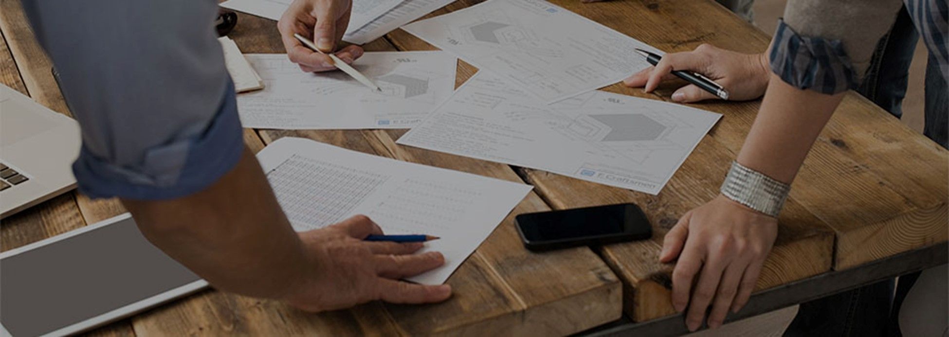 E Craftsmen behind the scenes: Quote, Design and Prototype